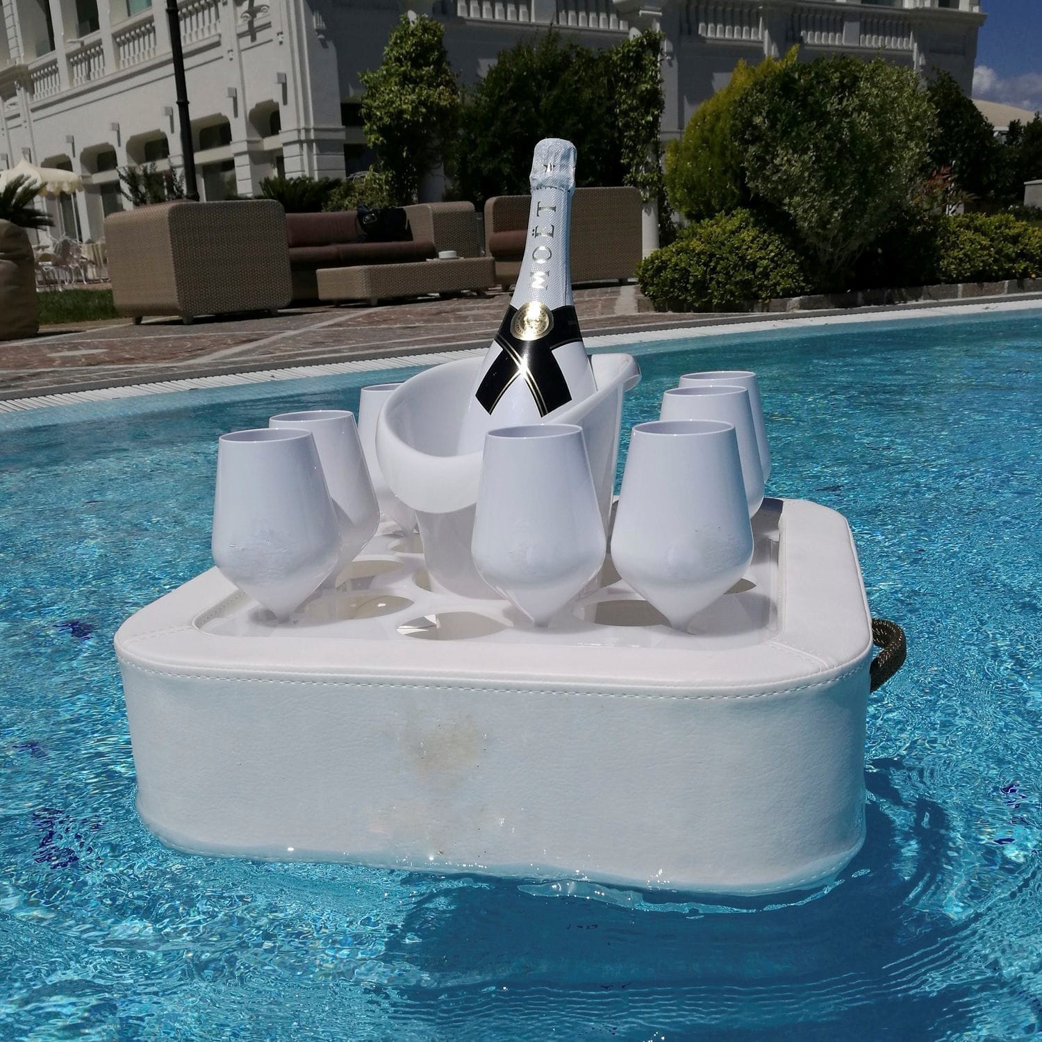 In Pool Floating Bar Perfect For Gatherings Couture Outdoor In Pool Floating Bar Perfect For Gatherings Couture Outdoor