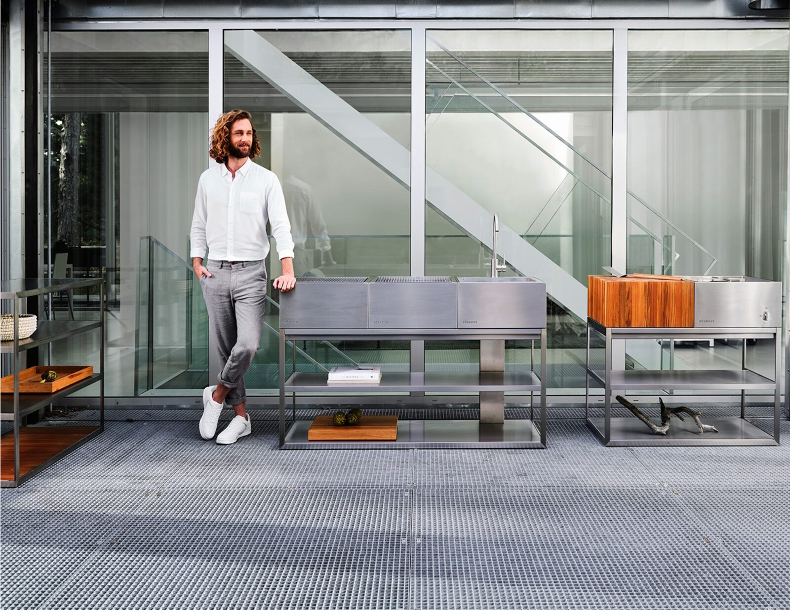 Outdoor Kitchen Island With Gas or Charcoal BBQ Grill