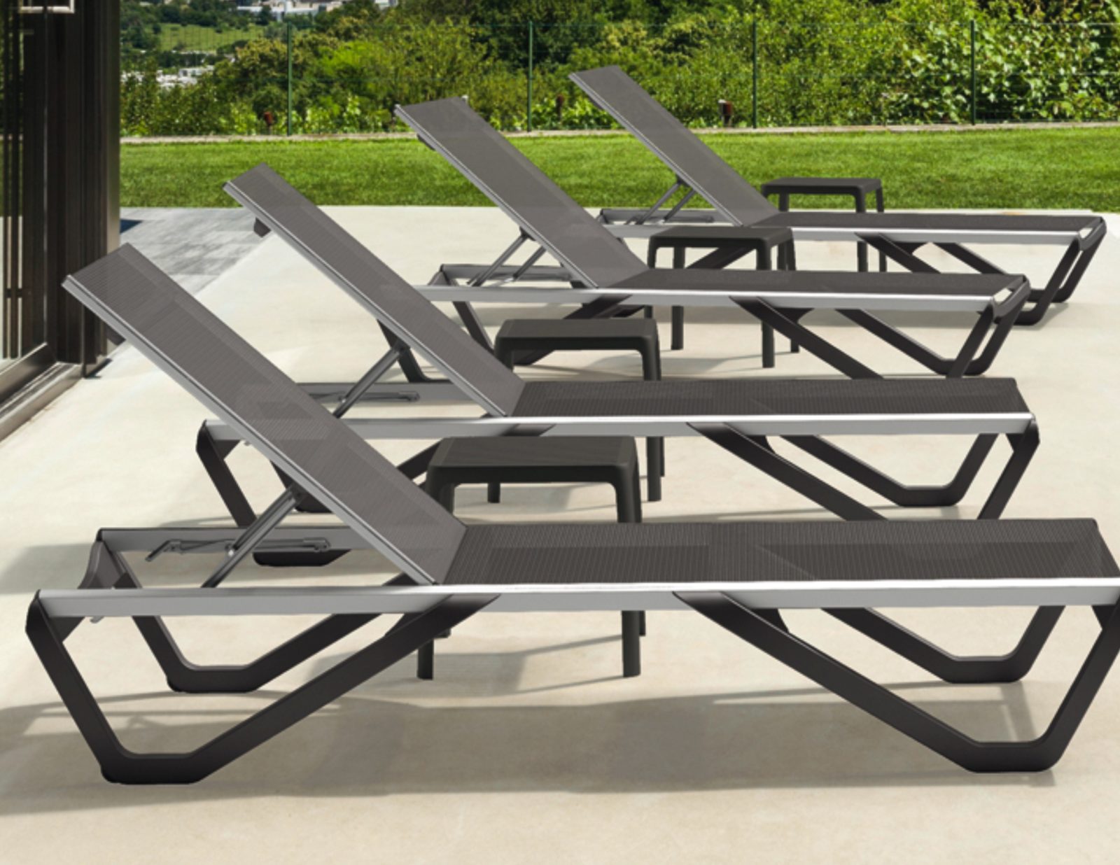 Avior Stackable Outdoor Chaise Lounge