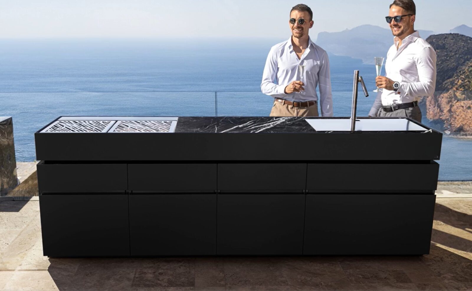 Custom Outdoor Grill | Porcelain Grill | Charcoal BBQ Grill